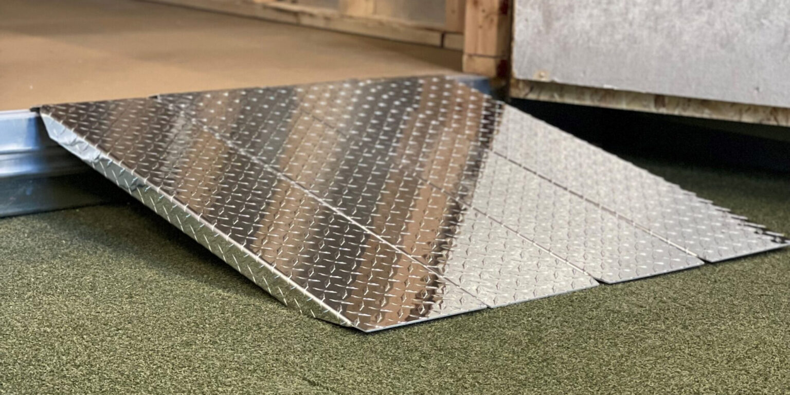 Amish Sheds | Gigglin' Pig